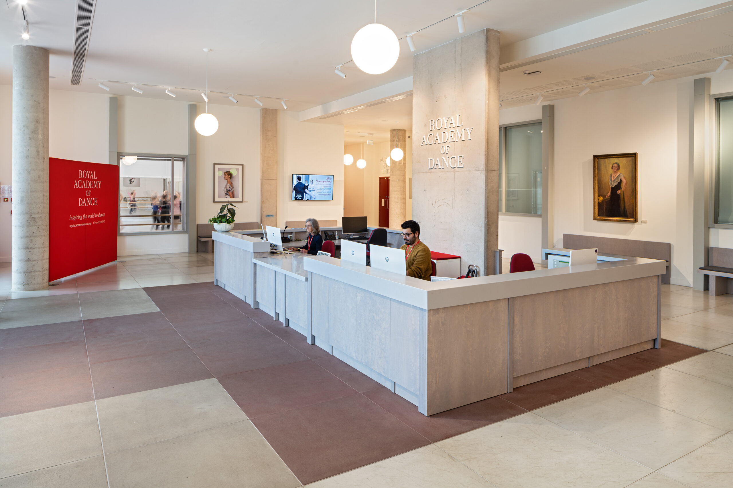 了解更多关于RAD的信息 - Royal Academy of Dance